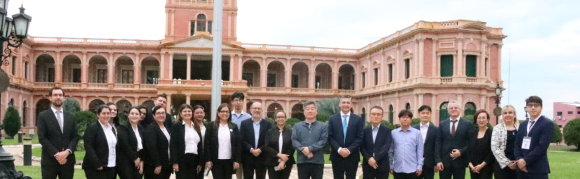 con-apoyo-de-la-senatur-representantes-de-kostat-bid-y-el-ine ...